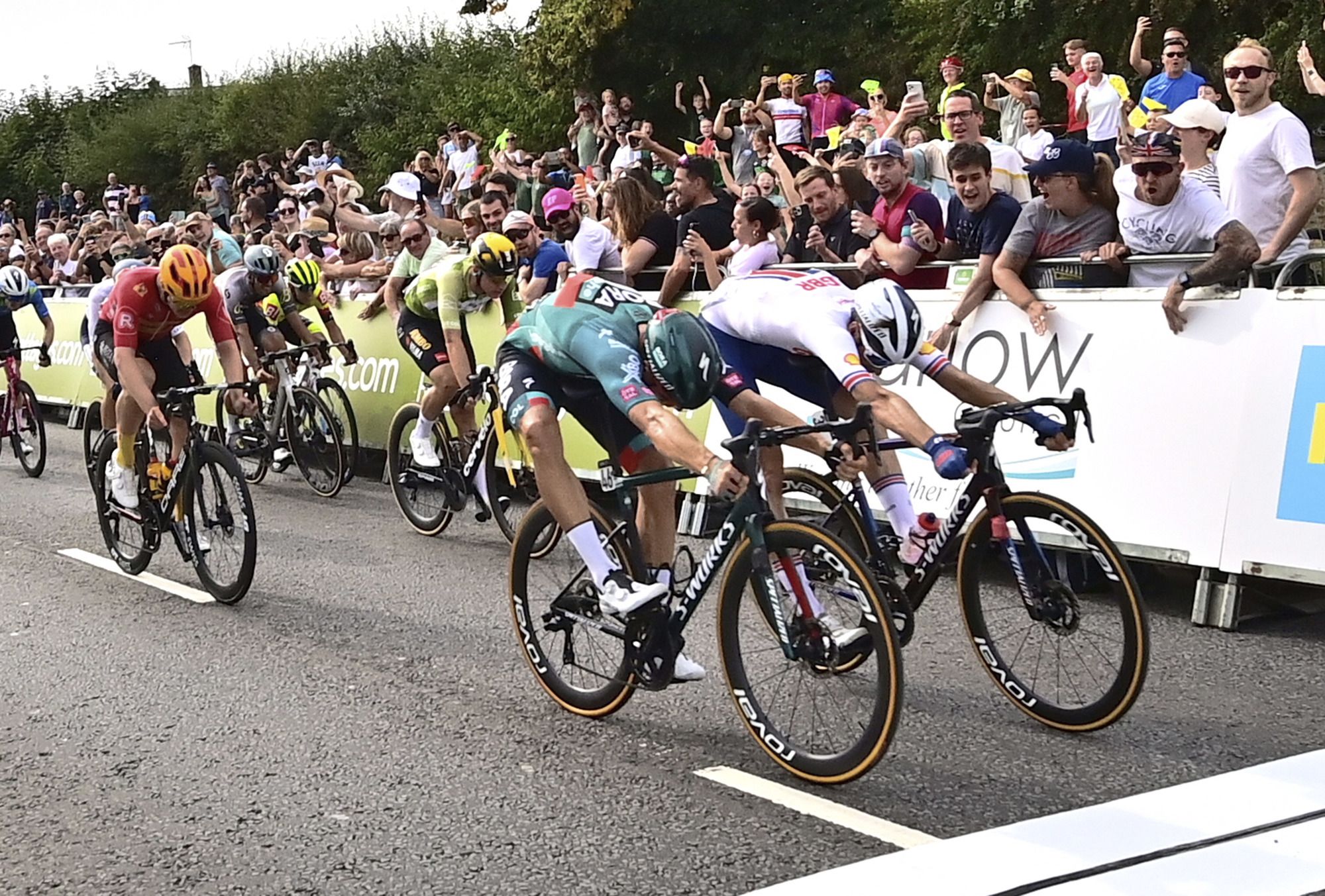 Tour of Britain: Danny van Poppel gewinnt die sechste Etappe im ...